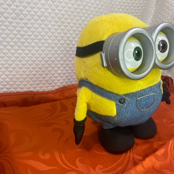 Universal | Toys | 8 Despicable Me Bob Plush Minion Toy | Poshmark